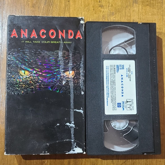 Media | Anaconda Vhs Jennifer Lopez Ice Cube Owen Wilson Jon Voight ...